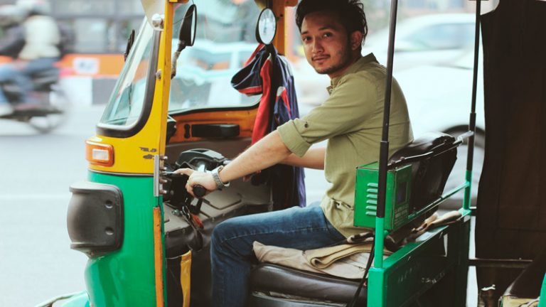Aprende a manejar un motocarro en 5 pasos - ATUL México Aprende a manejar un motocarro en 5 pasos - ATUL México